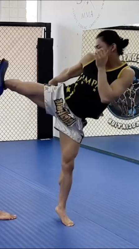 How to Perform the Double Kick – Impact Online